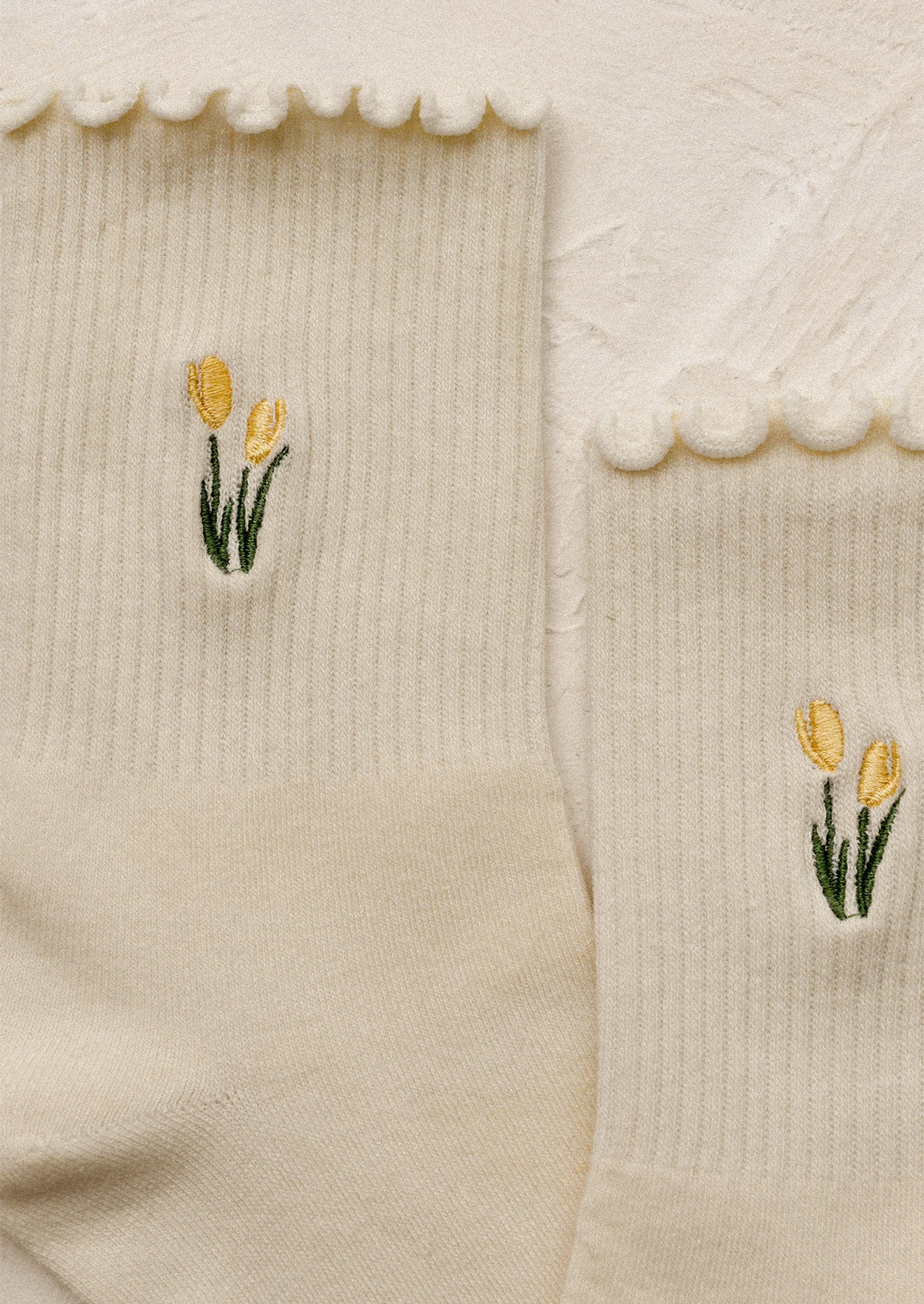 Spring Tulip Socks – LEIF