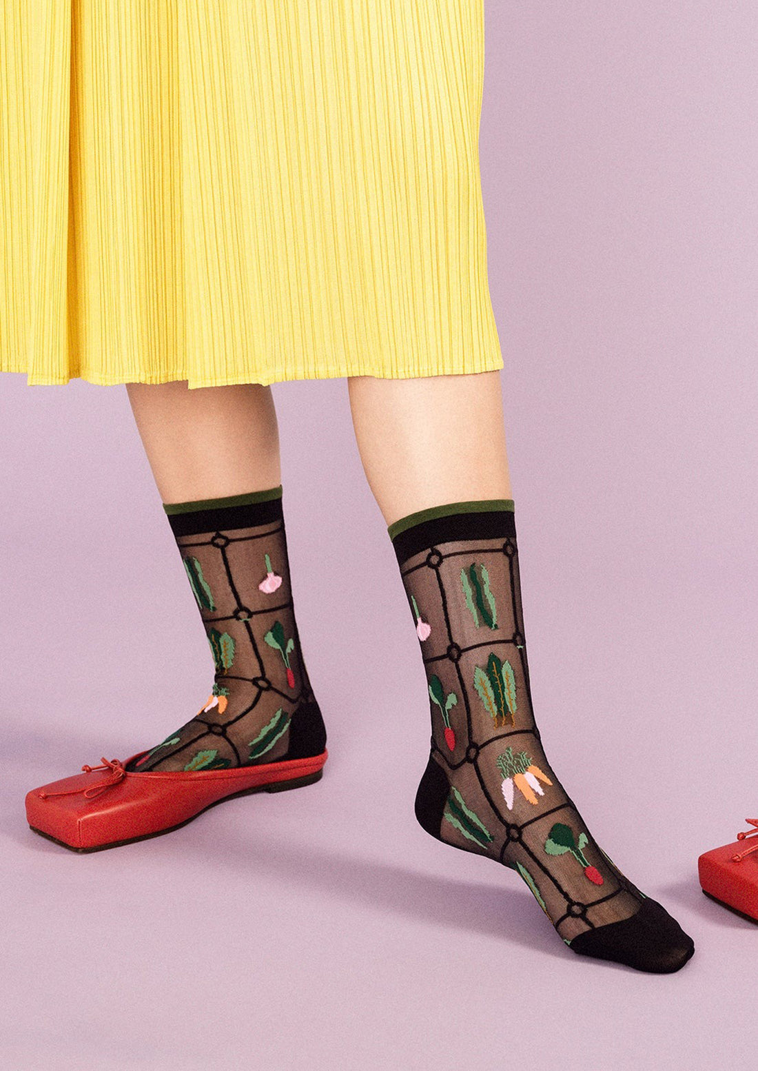 Sheer Veggie Print Socks – LEIF