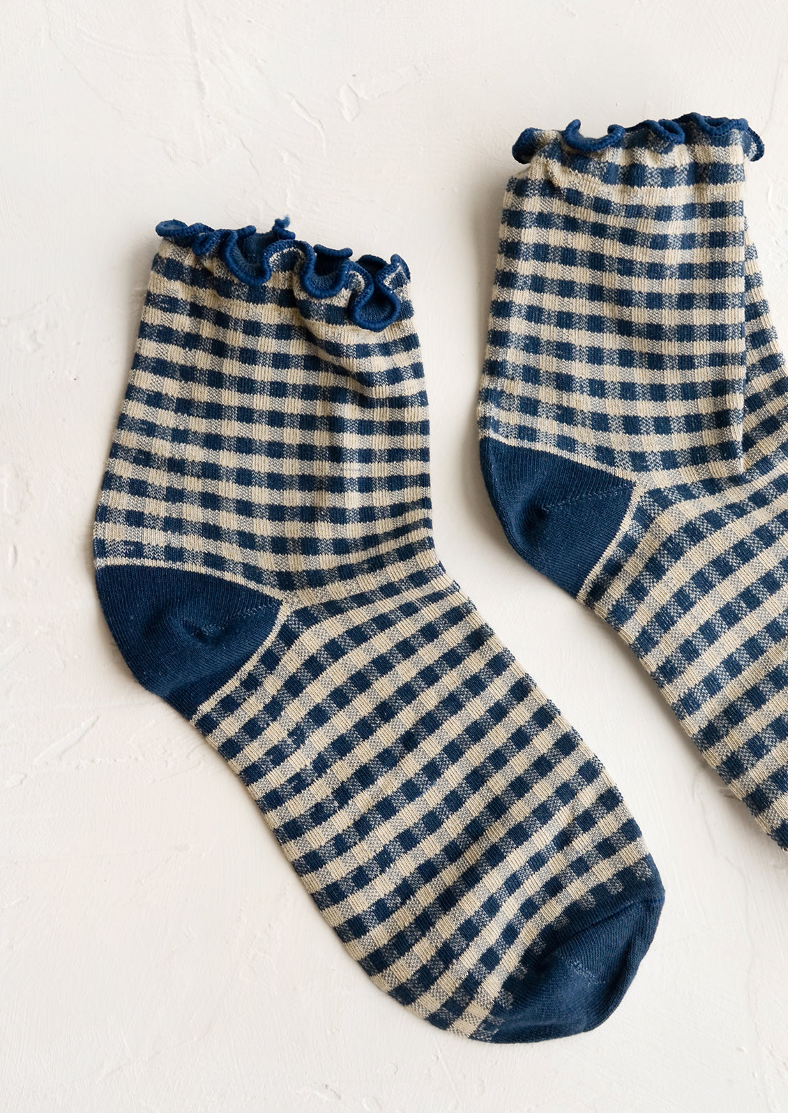 Gingham Ruffle Ankle Socks – LEIF